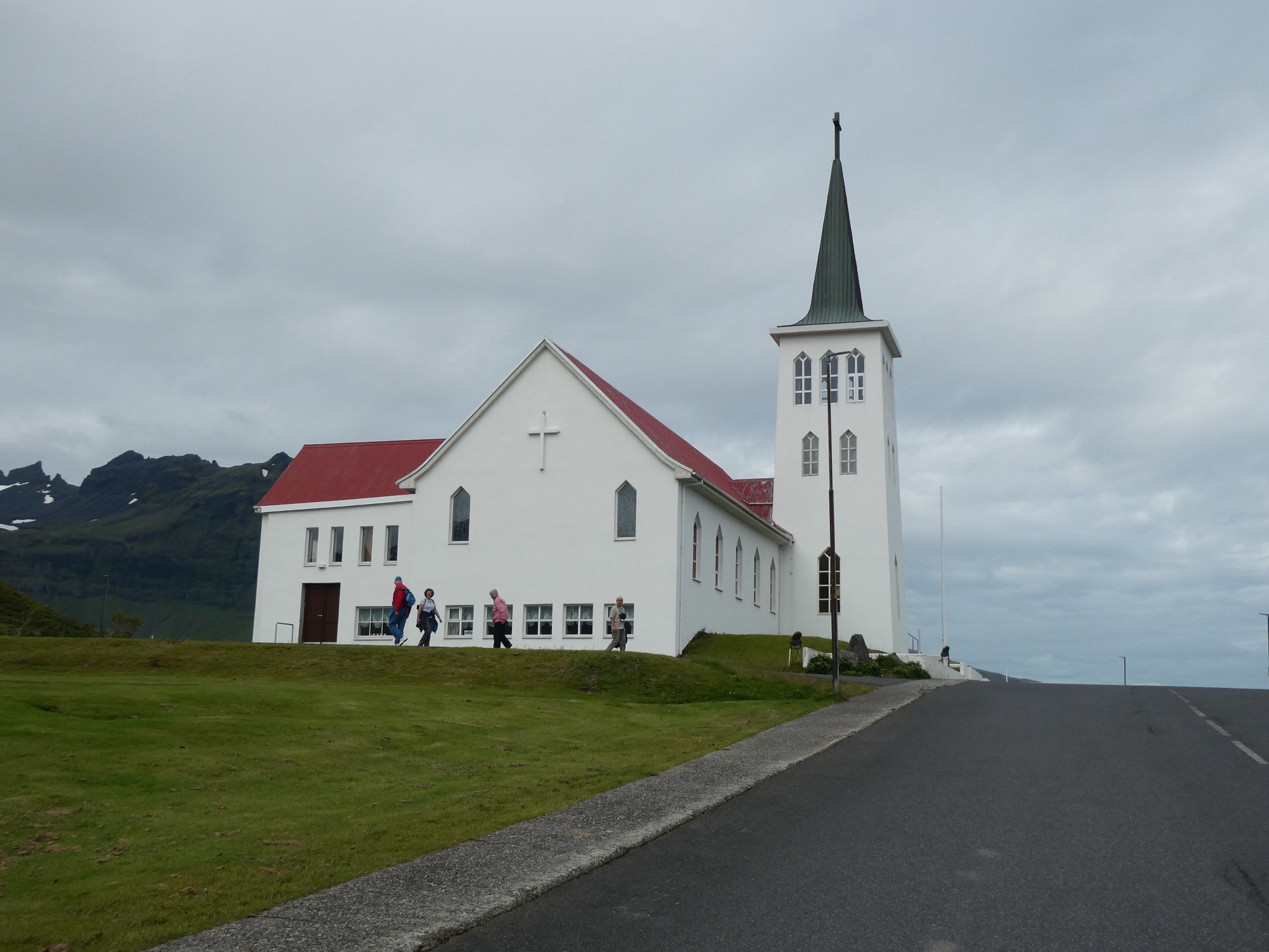 A Beautiful day in Grundarfjordur | Bette and Bob See the World